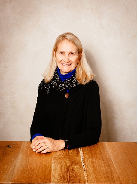 Laura Jacobsen - Associates III Interior Design